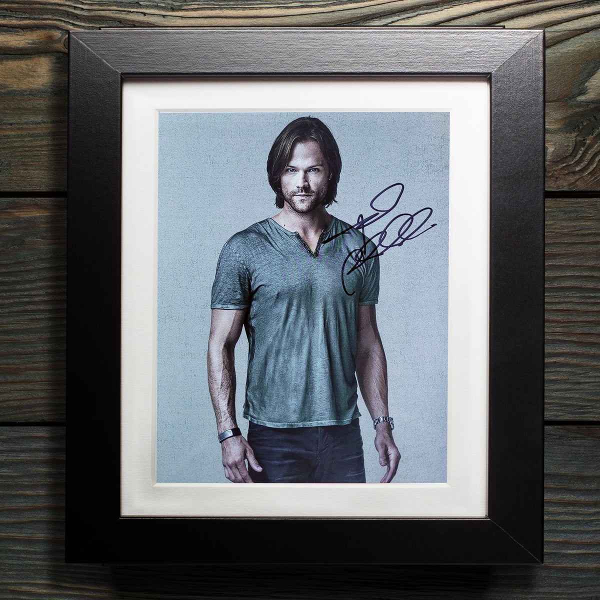 Jared Padalecki Hand Signed Autograph Collection – Stands